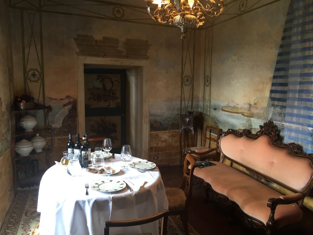 Castello di Bossi & Bacci Estates (Toscane) - Wine - Italy | Emy Vintners